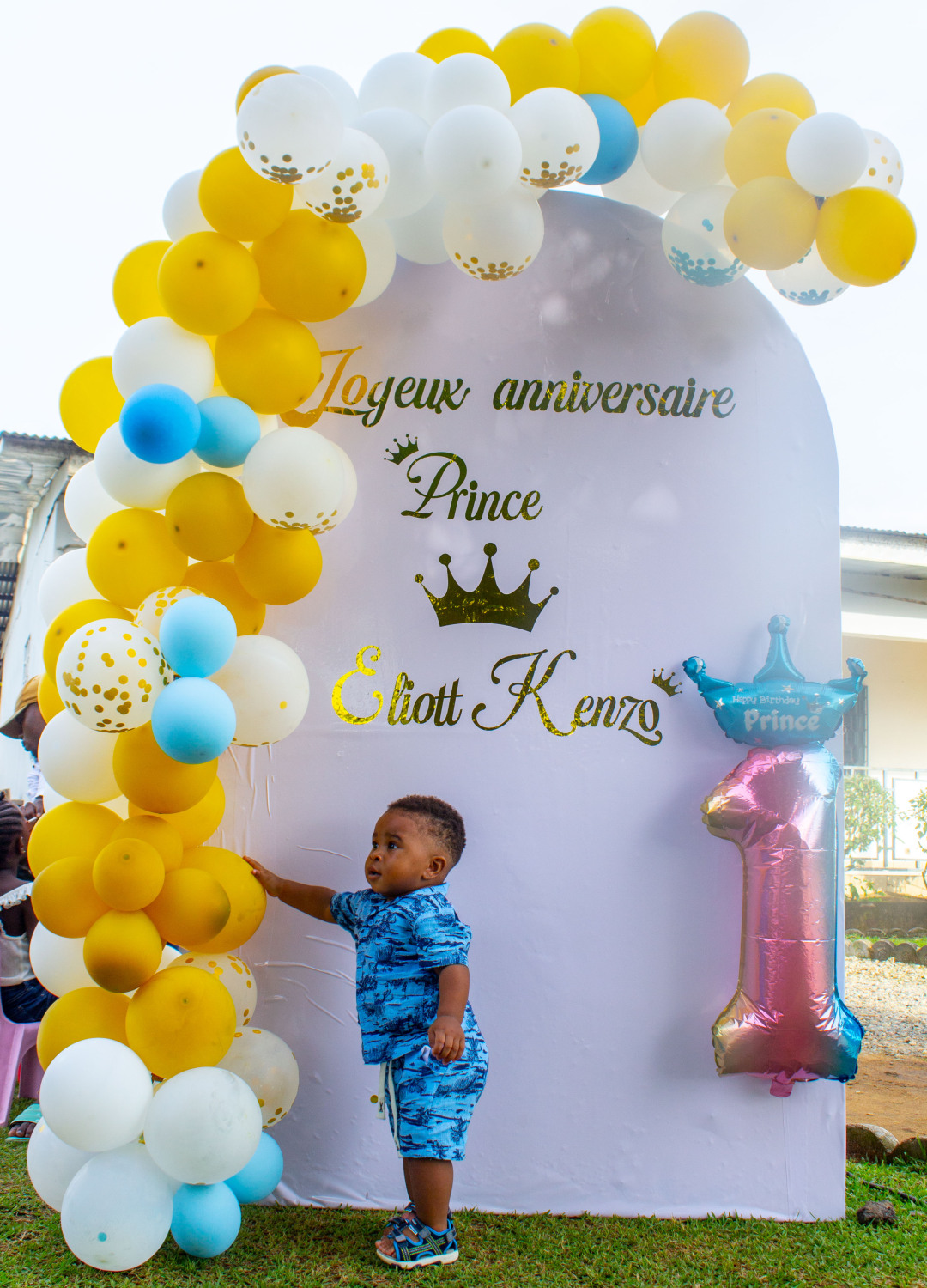 Anniversaire Prince Elliot | Files.fm.